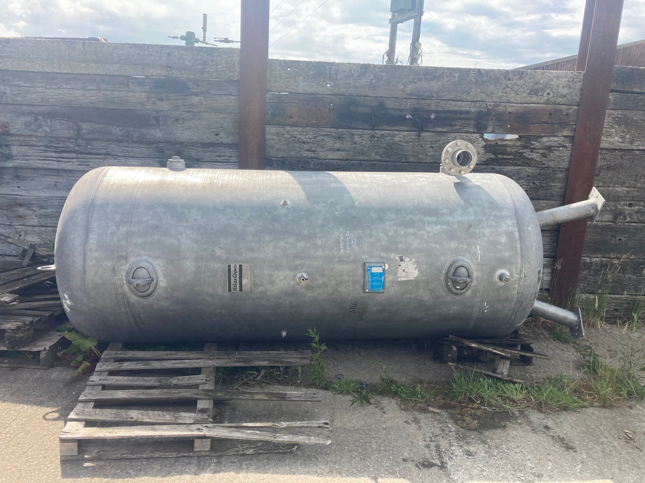 3000L Fully Galvanised Receiver 11 Bar - Air Supply UK