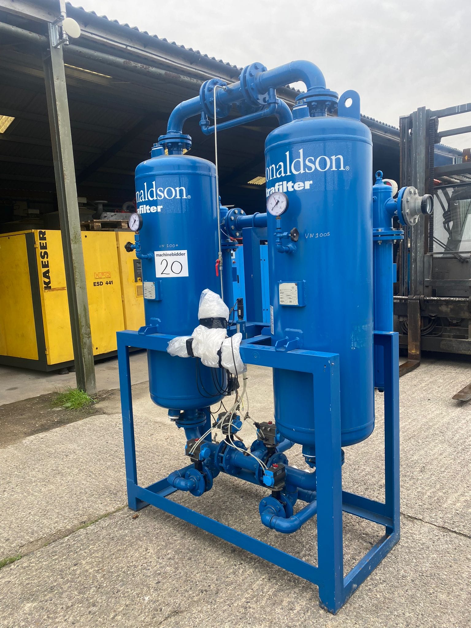 Donaldson ALD 1350 Desiccant Air Dryer 793 CFM 2 Available - Air Supply UK