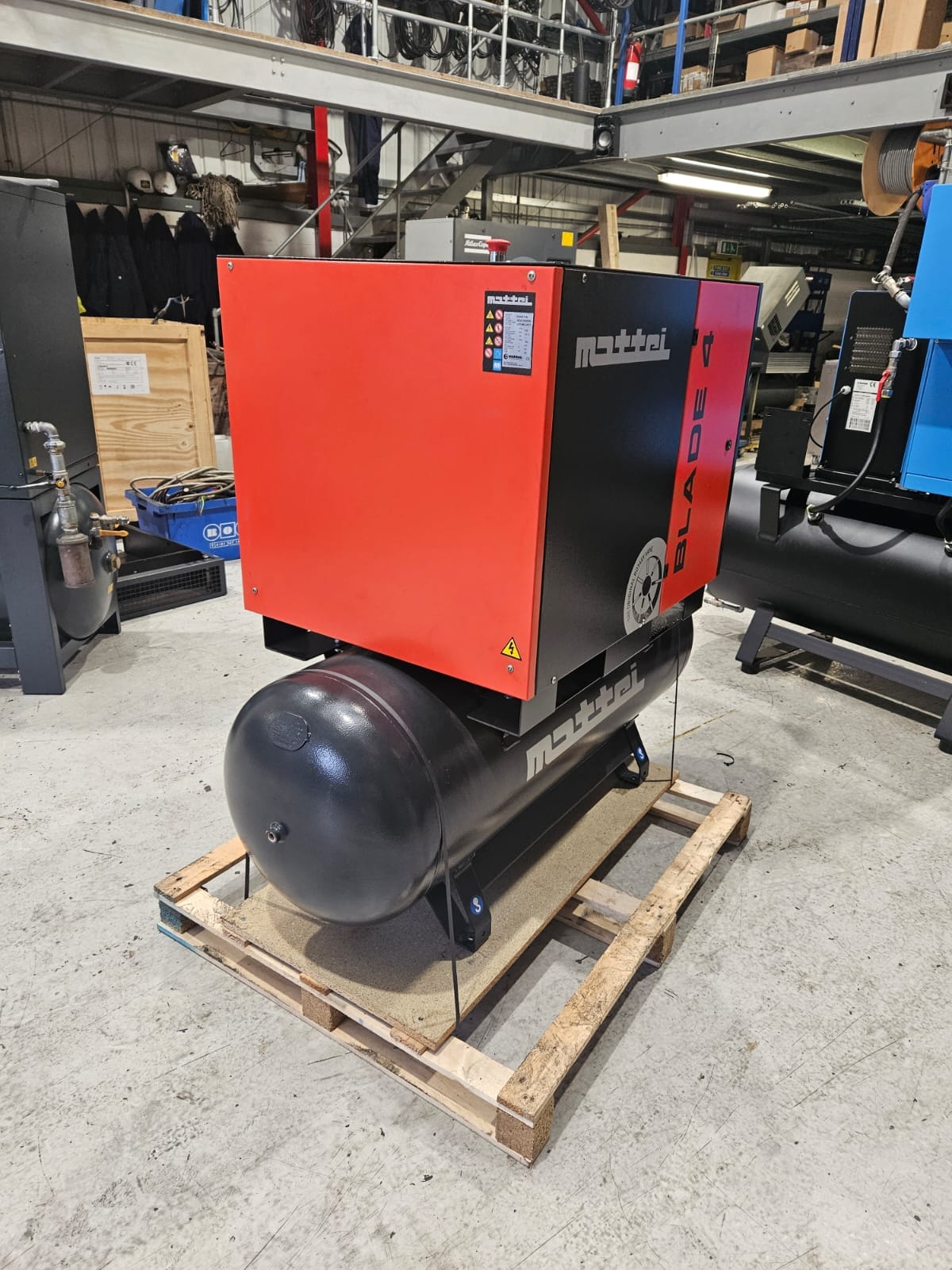 Single Stage Vs Two Stage Compressor: A Comparison Guide