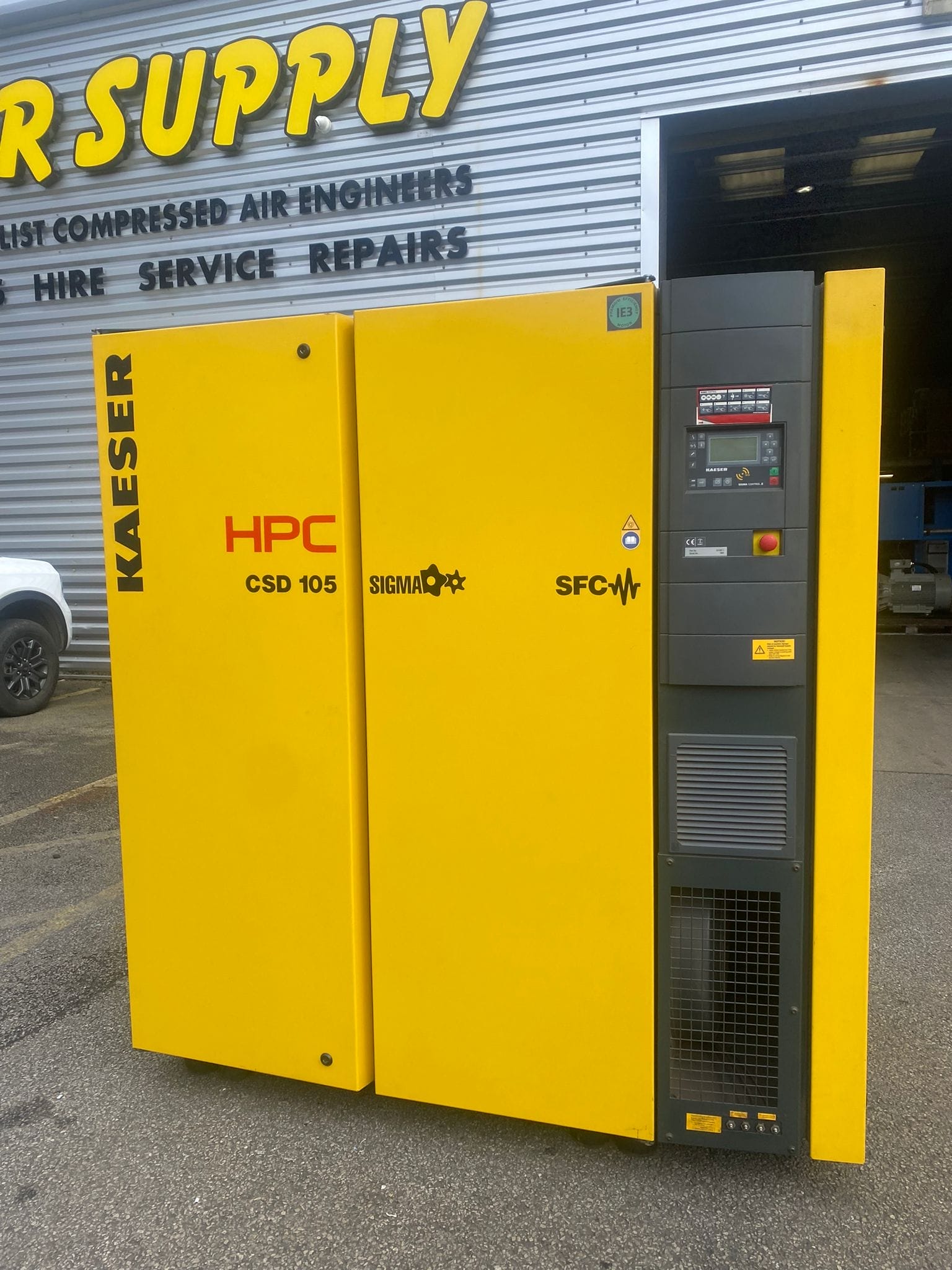 HPC CSD 105 SFC 2015 55kw Variable Speed Screw Compressor Low Hours machine - Air Supply UK