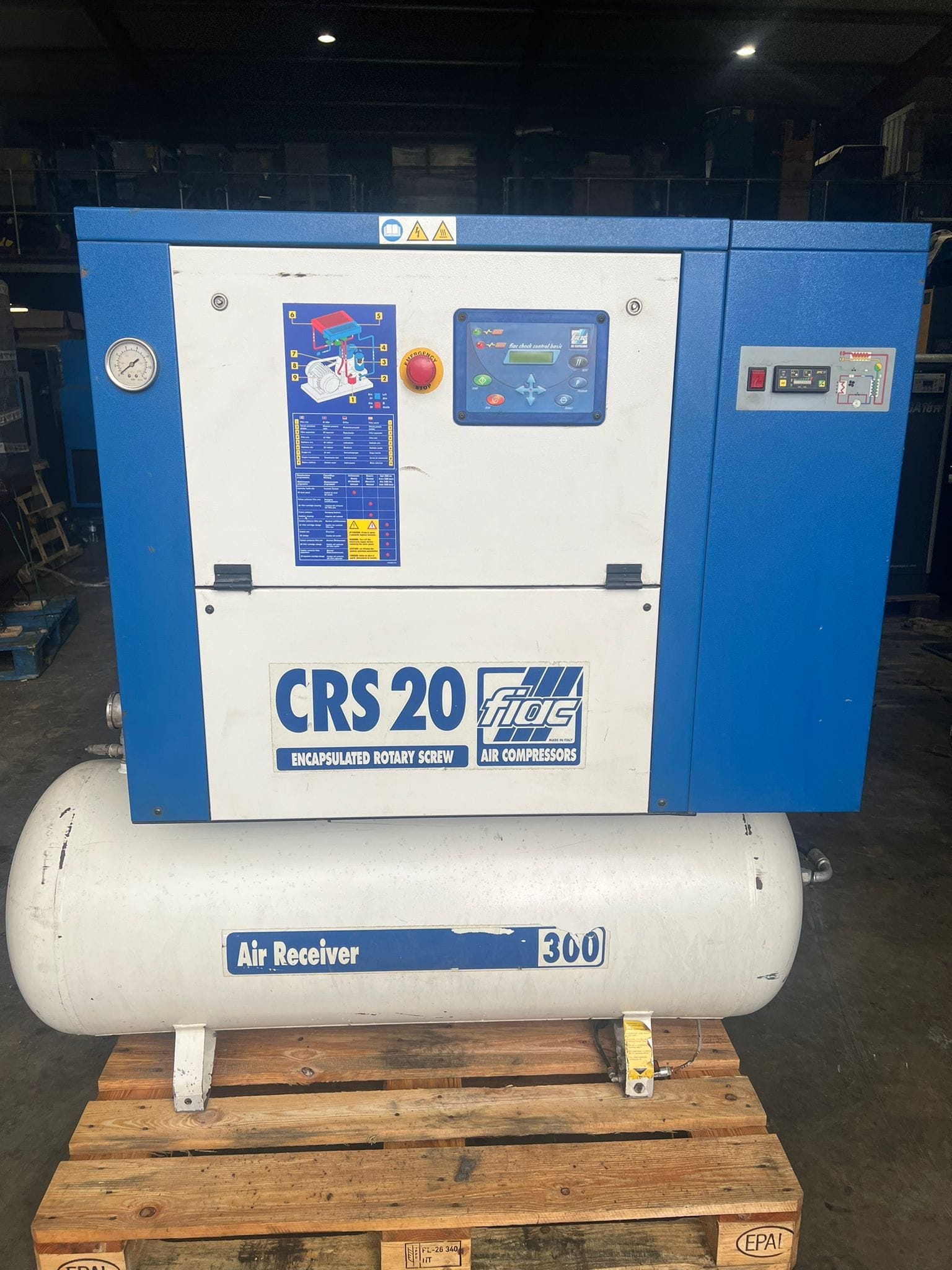 FIAC CRS20 15Kw 10 Bar Screw Compressor 65 CFM Receiver Mounted Low ...