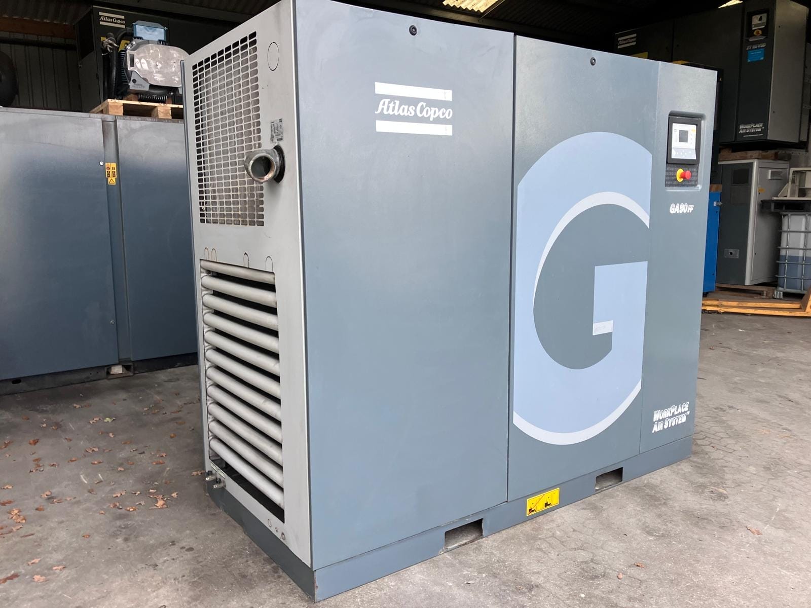 Atlas Copco GA90-FF 2013 90kw 581.9 CFM 8.25 BAR Industrial Screw ...
