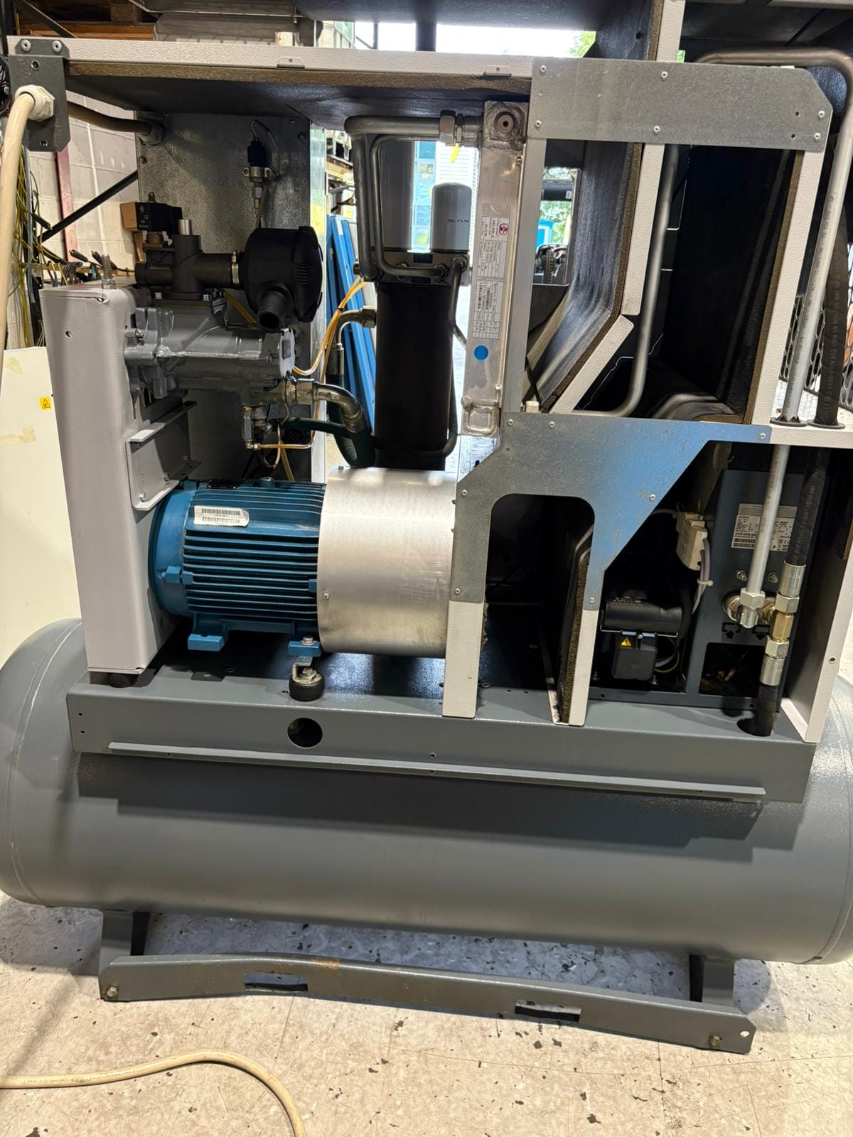 Atlas Copco GA11-FF RM500 62cfm 8.25bar screw compressor with integral ...